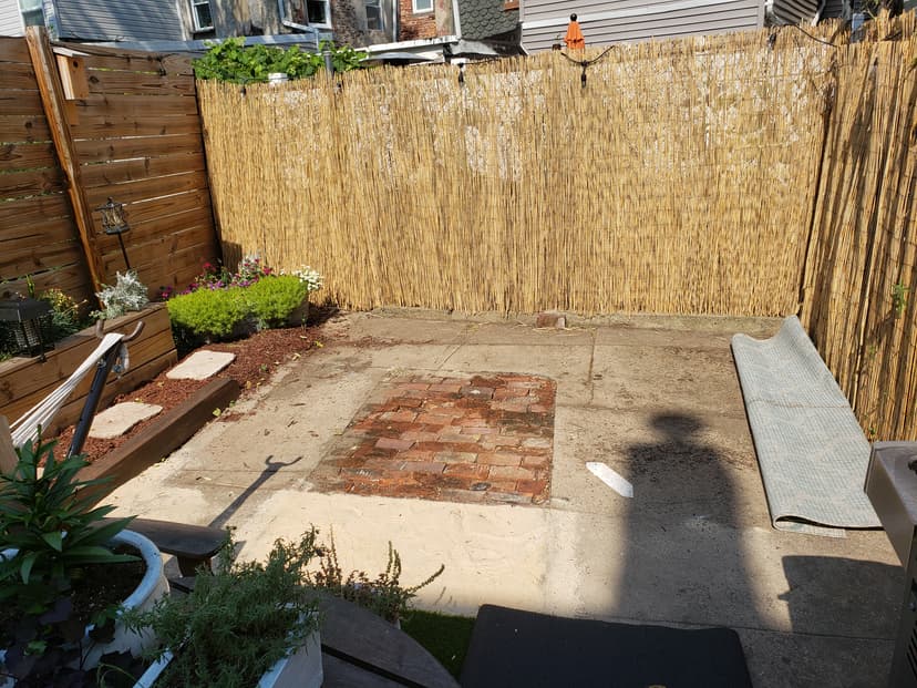How to Build a Platform Deck Over a Concrete Slab (DIY Guide) – The ...